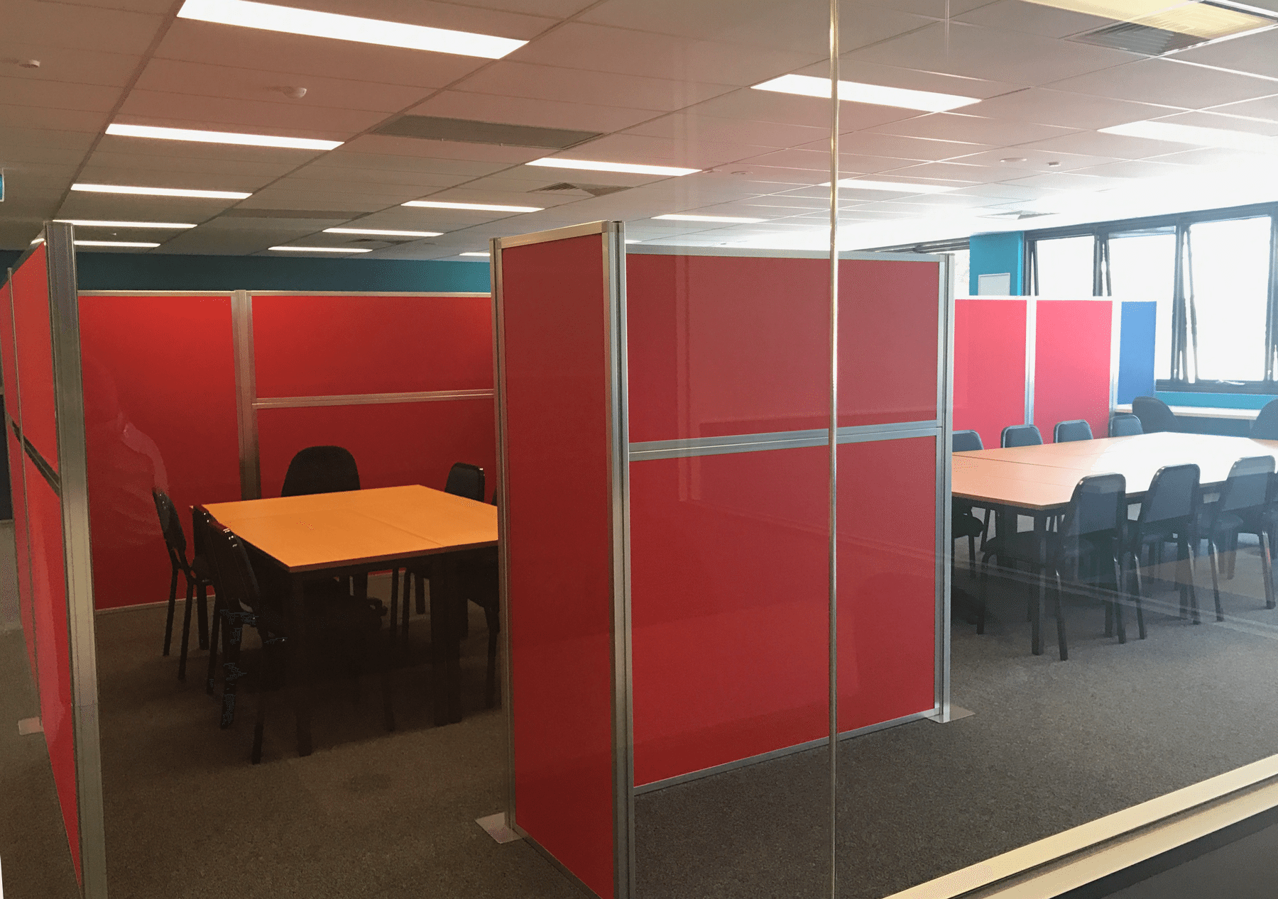 Real estate agent creates pockets of privacy with the Hushpanel Modular ...